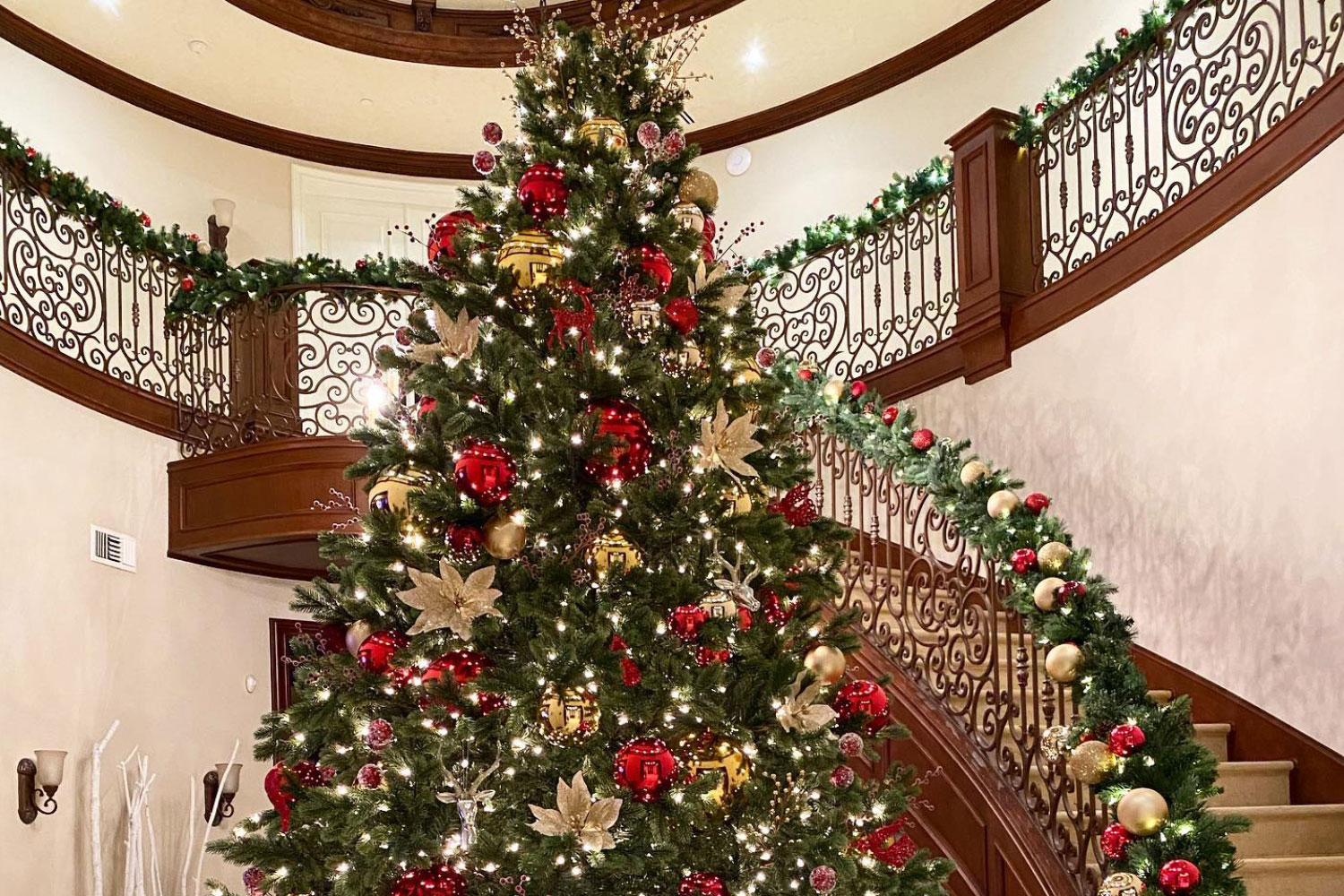 Get A Quote – Jolly Elves